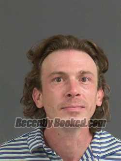 Recent Booking / Mugshot for JONATHAN THOMAS STREET in Charleston ...