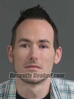 Recent Booking / Mugshot for JONATHAN MORGAN FREY in Charleston County ...