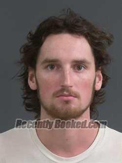 Recent Booking / Mugshot for BENJAMIN C POE in Charleston County, South ...