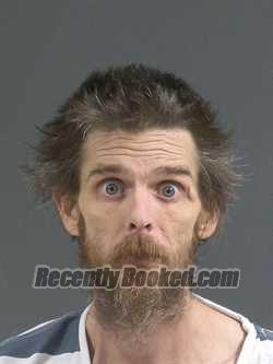 Recent Booking / Mugshot for COREY JAMES LEWIS in Charleston County ...