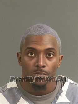 Recent Booking / Mugshot for DAVON D ANDERSON in Charleston County ...