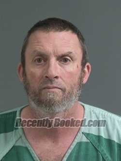 Recent Booking / Mugshot for WILFORD DALE MATHEWS in Charleston County ...