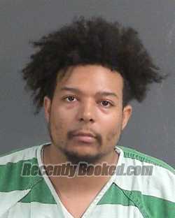 Recent Booking / Mugshot for BRYAN JAMEL BAKER in Charleston County ...