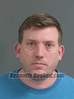 Recent Booking / Mugshot for MICHAEL ROBERT WALKER in Charleston County ...