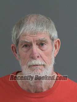 Recent Booking / Mugshot for LARRY WILLIAM PIGG in Charleston County ...