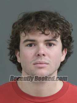 Recent Booking / Mugshot for CLINTON SCOTT LARRABEE in Charleston ...