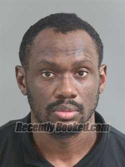 Recent Booking / Mugshot for MICHAEL ANGELO SMITH in Charleston County ...