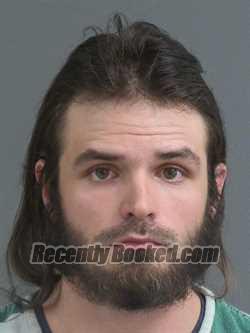 Recent Booking / Mugshot for MICHAEL LLOYD MOORE in Charleston County ...