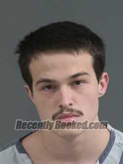 Recent Booking / Mugshot for LIAM MURPHY GRAY in Charleston County ...