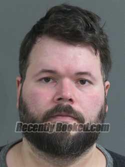 Recent Booking / Mugshot for JESSE PINHO GOODE in Charleston County ...