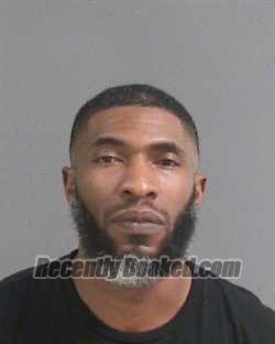 Recent Booking / Mugshot for JAMES AARON RIVERS in Charleston County ...