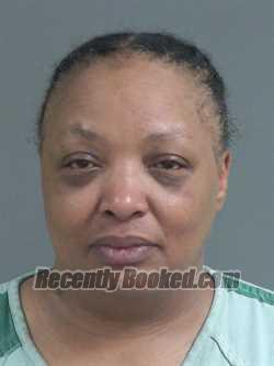 Recent Booking / Mugshot for SHALEKA MALEKA WASHINGTON in Charleston ...