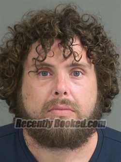 Recent Booking / Mugshot for LOREN ERIC BYRD in Charleston County ...