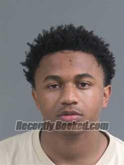 Recent Booking / Mugshot for A'TAVIOUS SINCERE FLOWERS in Charleston ...