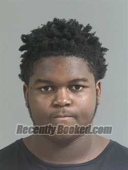 Recent Booking / Mugshot for ROBERT JERMAINE FURTICK in Charleston ...