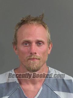 Recent Booking / Mugshot for CALEB AARON MEADOWS in Charleston County ...
