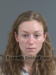 Recent Booking / Mugshot for LAUREN ELIZABETH BRACKEN in Charleston ...