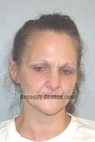 Recent Booking / Mugshot for Meranda Lynn Donaldson in Ascension Parish ...
