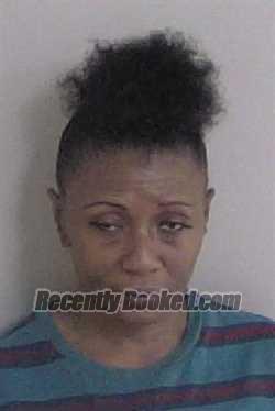 Recent Booking / Mugshot for SHADA SINGLETON in Ascension Parish, Louisiana