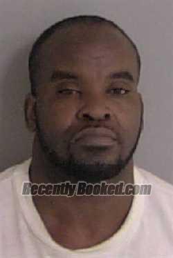 Recent Booking / Mugshot for Donnell Bates in Ascension Parish, Louisiana