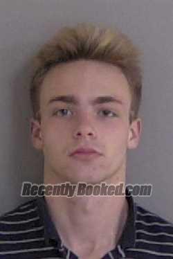 Recent Booking / Mugshot for Jason Randall Robertson in Ascension ...