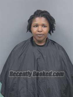 Recent Booking / Mugshot for Diamond Robinson in Cherokee County, South ...