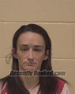 Recent Booking / Mugshot for BRITTNEY DANIELLE GOTT in Bossier Parish ...