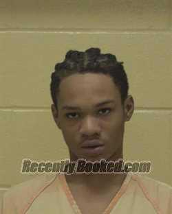 Recent Booking / Mugshot for JADEN JAMOND SMITH in Bossier Parish ...