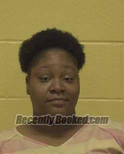Recent Booking / Mugshot for KEVINA RAY OLIVER in Bossier Parish, Louisiana