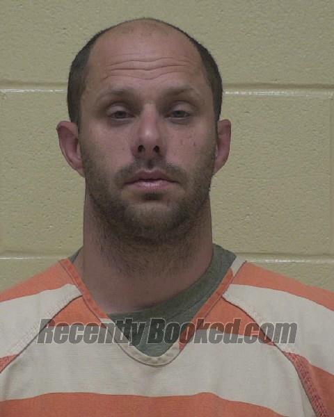 Recent Booking / Mugshot for TRISTAN NEAL THOMAS in Bossier Parish ...