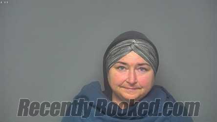 Recent Booking / Mugshot for AMBER LILLY FORDHAM in Chester County ...