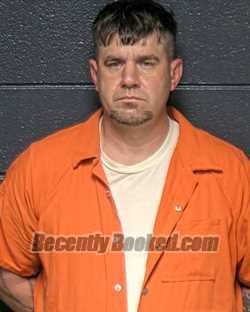 Recent Booking / Mugshot for JERRET TURNER STALLINGS in DeSoto Parish ...