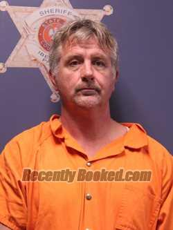 Recent Booking / Mugshot for DANIEL TROY BATEMAN in Iberville Parish ...