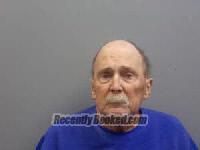 Recent Booking / Mugshot for ROBERT EUGENE HALL in Chesterfield County ...