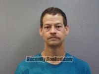 Recent Booking / Mugshot for MATTHEW HENRY HELMS in Chesterfield County ...