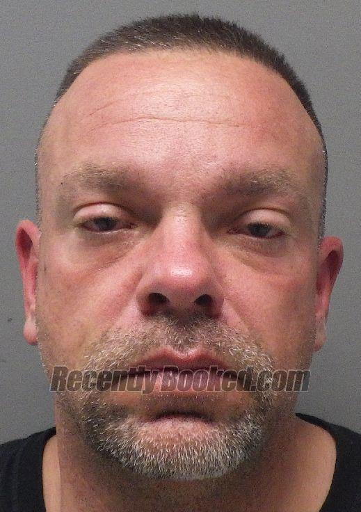 Recent Booking / Mugshot for MICHAEL WAYNE Junior ROBERTSON in Ouachita Parish, Louisiana