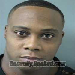 Recent Booking / Mugshot for TRAVIS SENTELL GRAY in Ouachita Parish ...