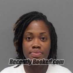 Recent Booking / Mugshot for DARIA CHARNELLE WALKER in Ouachita Parish ...