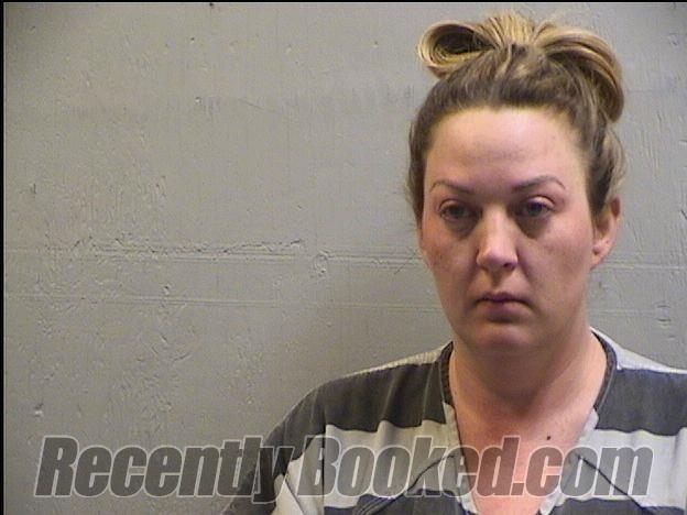 Recent Booking / Mugshot for STEPHANIE HARRELL in St Tammany Parish ...