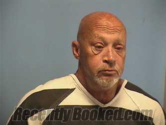 Recent Booking / Mugshot for BRETT BORDES in St Tammany Parish, Louisiana