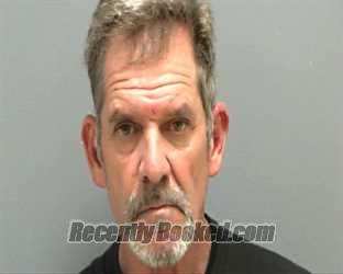Recent Booking / Mugshot for MARK ALAN TURNER in Darlington County ...