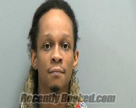 Recent Booking / Mugshot for DARRIS LEE JOHNSON in Darlington County ...