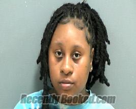 Recent Booking / Mugshot for SHAKIRA JOEWANA ROSE in Darlington County ...