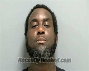 Recent Booking / Mugshot for CEDRIC BENJAMIN in Darlington County, South Carolina