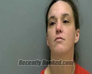 Recent Booking / Mugshot for TRACEY RENEE BLACKMON in Darlington County ...