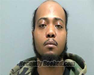 Recent Booking / Mugshot for TRAVIS ANDRE KELLY in Darlington County ...