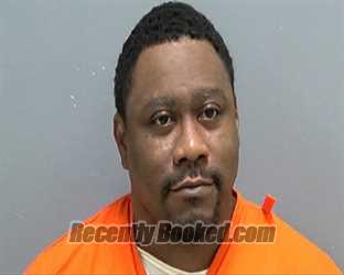 Recent Booking / Mugshot for SAMUEL LEE MCNEIL in Darlington County ...