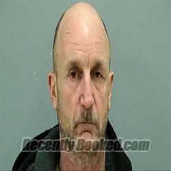 Recent Booking / Mugshot for FRED JR. WALTERS in Darlington County ...