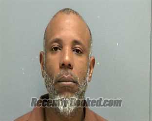 Recent Booking / Mugshot for MARQUIS QUASHAWN SUITT in Darlington ...