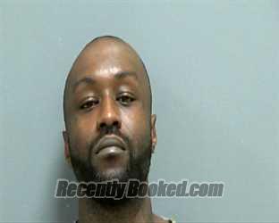 Recent Booking / Mugshot for QUENTIN RODERICK PAULEY in Darlington ...